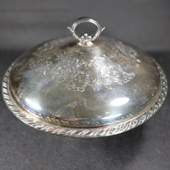 Oneida | Accents | Vintage Oneida Silver Plate Round Serving 5 Covered ...